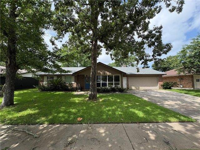 3637 Peachtree St, Slidell, LA 70458