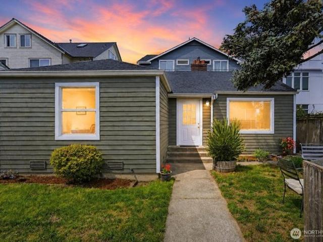 3637 22nd Ave W, Seattle, WA 98199