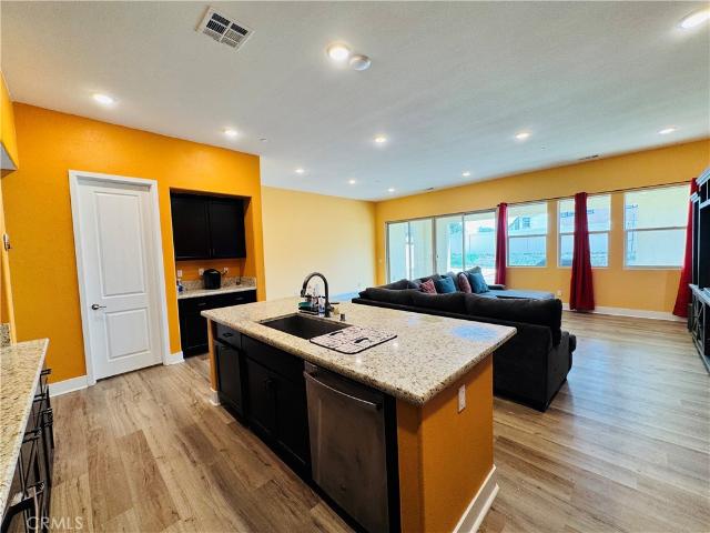 36398 Calle Lisbon