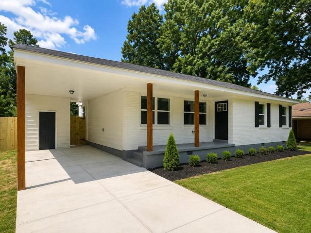 3639 brompton dr