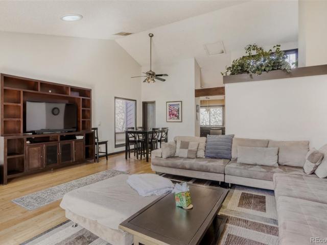 3639 Hazelwood Court
