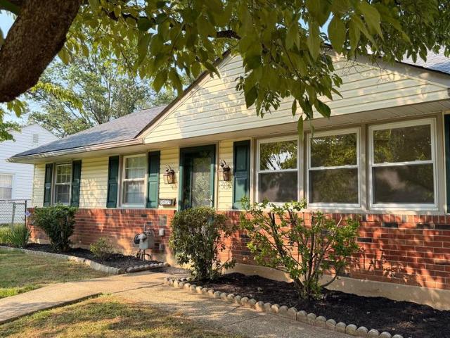 3639 Windsor Drive