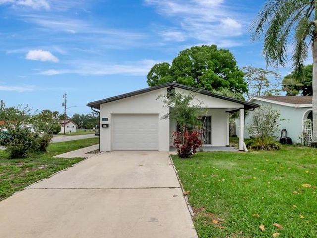 3639 13th Ave N, Saint Petersburg, FL 33713
