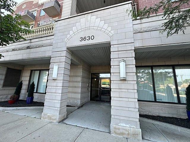 3630 N Harlem Ave Apt 510, Chicago, IL 60634