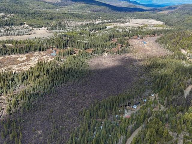 3630 Logan Creek Rd, Whitefish, MT 59937