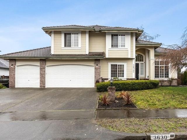 3630 Spyglass Dr NE, Tacoma, WA 98422