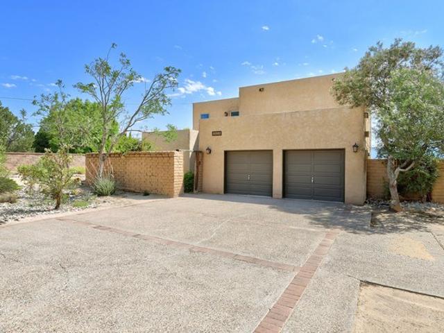 3630 Vista Grande Dr NW, Albuquerque, NM 87120