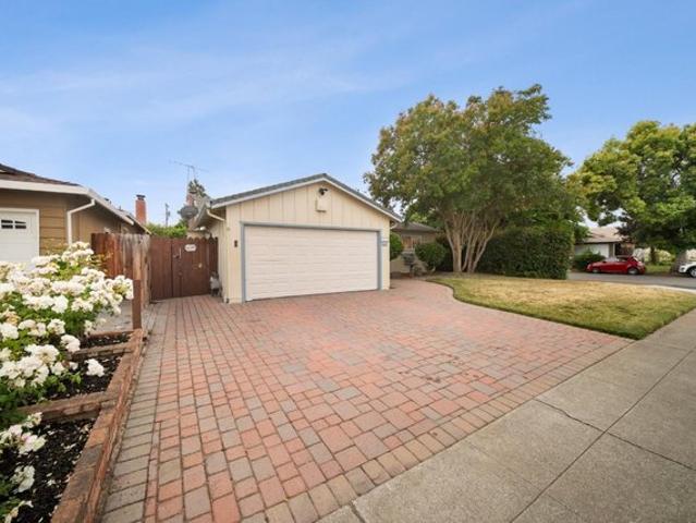 36311 Alicante Ave, Fremont, CA 94536