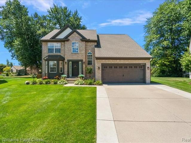 36317 Dickson Dr, Sterling Heights, MI 48310