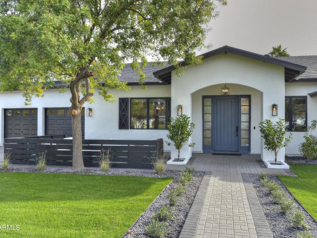 3631 N 54th Ct, Phoenix, AZ 85018 | MLS #7013 | Compass