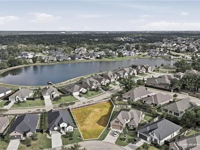 3631 Hardin Hills Dr, College Station, TX 77845