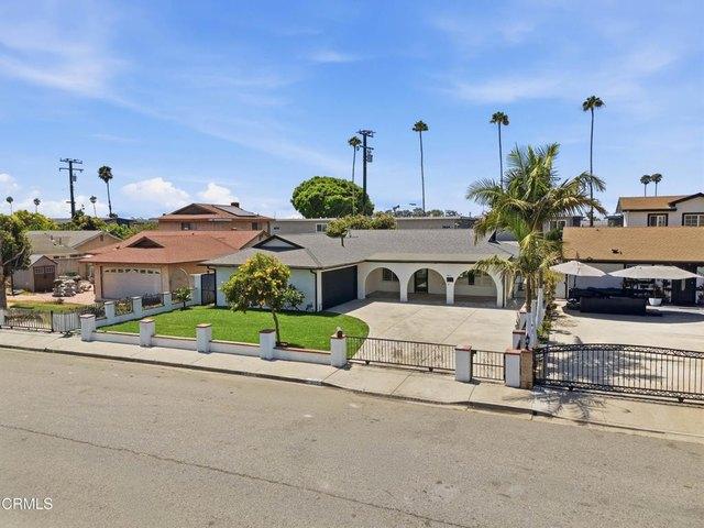 3631 LA Costa Pl, Oxnard, CA 93033