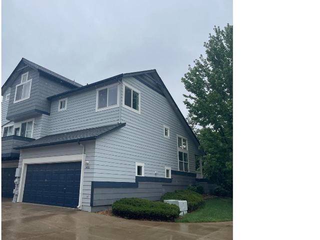 3632 Oakwood Drive