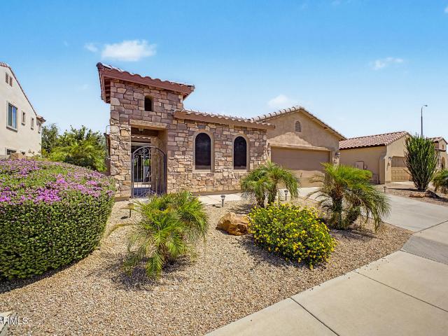 3632 e san carlos place