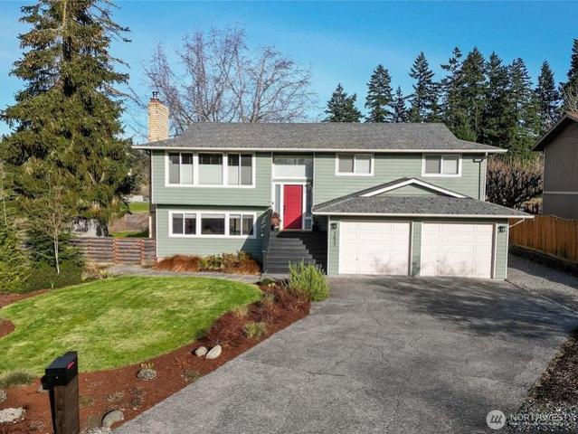 3633 Crabapple Pl, Port Angeles, WA 98362