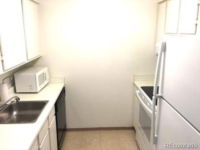 3633 S Sheridan Blvd # S 18