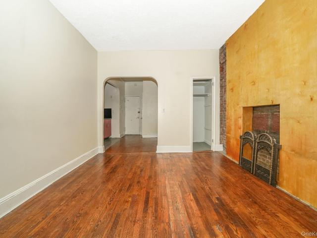 363 3rd Avenue 2B