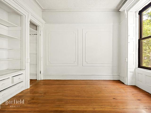 363 4th Street