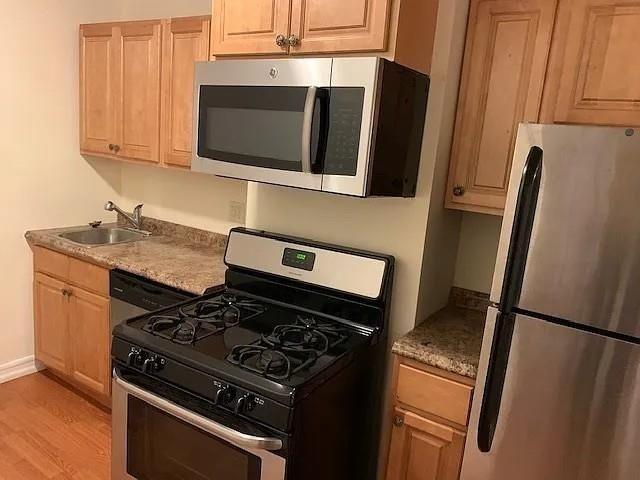 363 5th St Unit 2, Jersey City, US, NJ