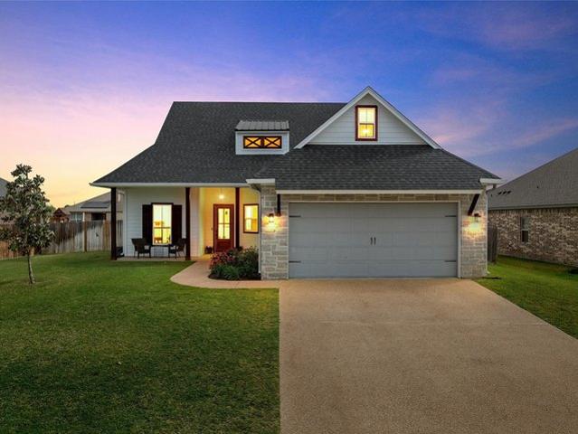 363 Cavitt Ct, Robinson, TX 76706