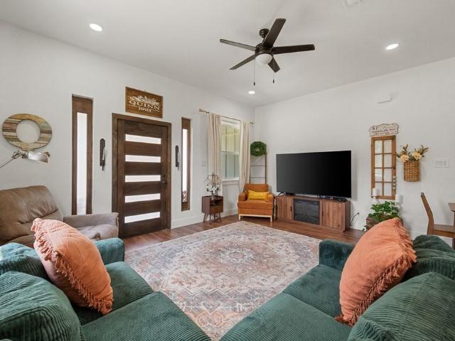 363 Cross Tie Ranch Road