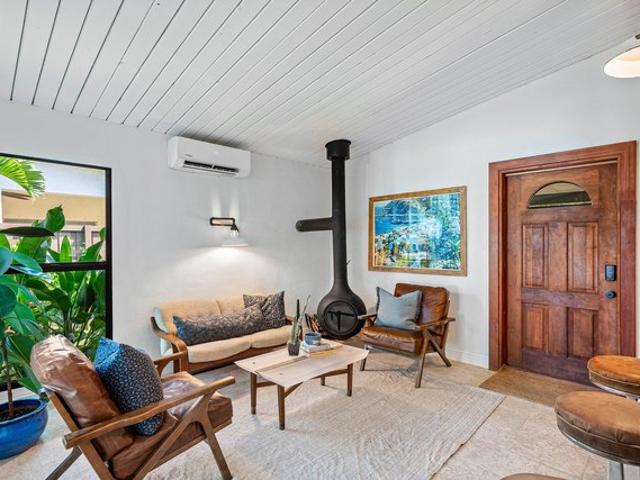 363 Glouchester St, Boca Raton, FL 33487