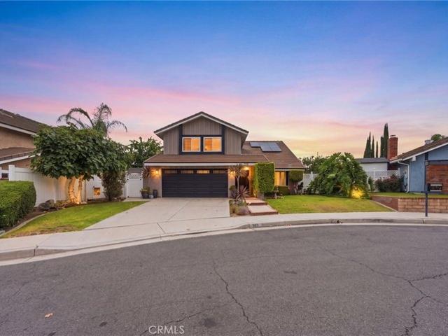 363 Grove Hill Ct, Brea, CA 92821