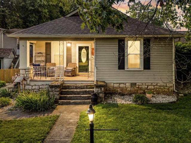 363 Douglas Ave, Versailles, KY 40383