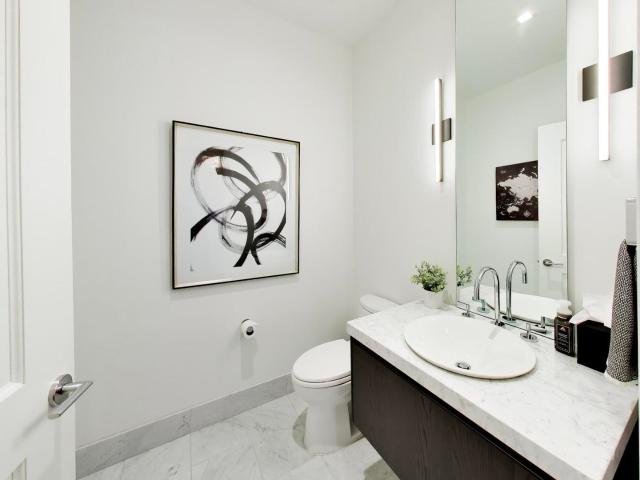 363 E Wacker Drive # 1405