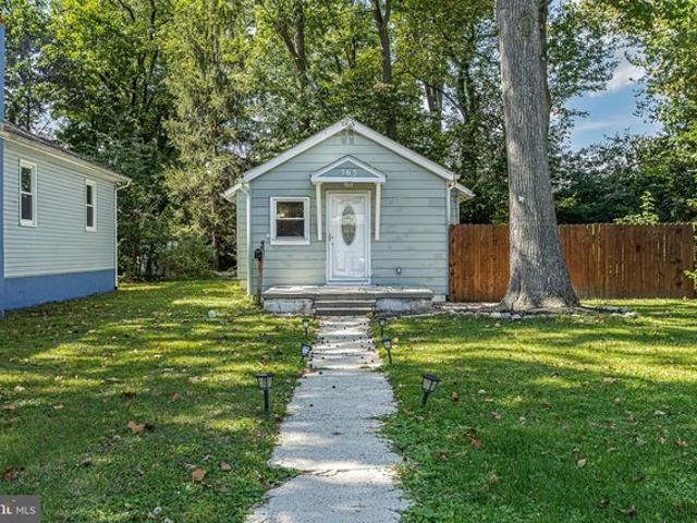 363 Hutchinson Ter, Holmes, PA 19043