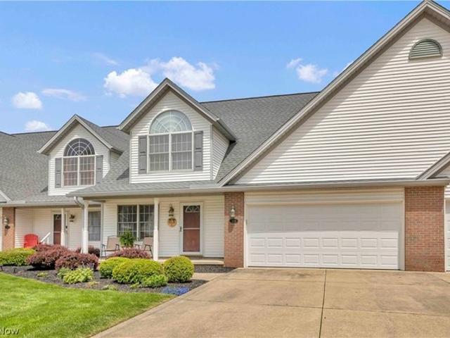 363 Northcoast Point Dr, Eastlake, OH 44095