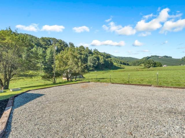 363 Worth Mcneil Road