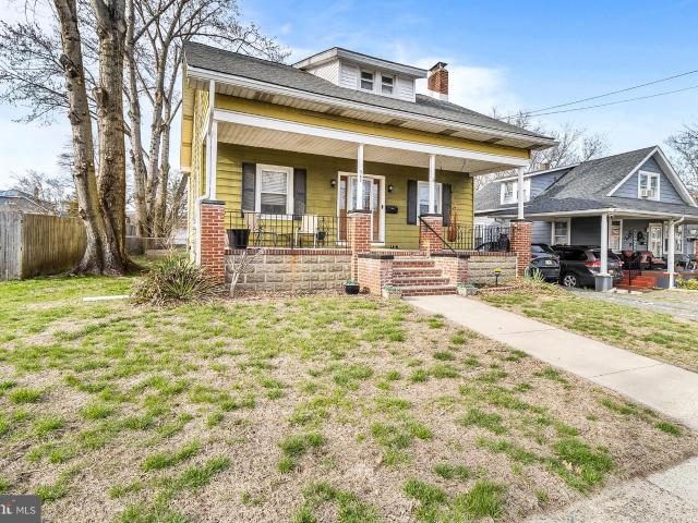 363 Washington St, Mount Holly, NJ 08060 | Compass