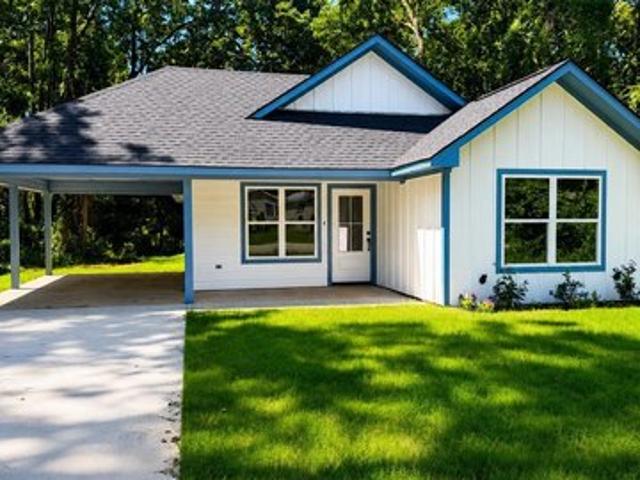 363 Wiley Dr, Bullard, TX 75757
