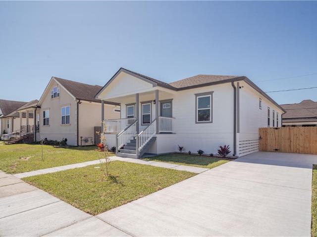 3644 Charles Drive