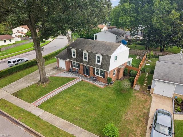 3644 Forest Glen RD