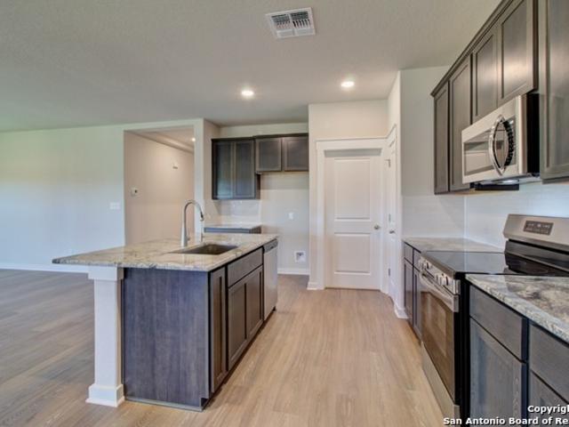 3645 Meteor Road