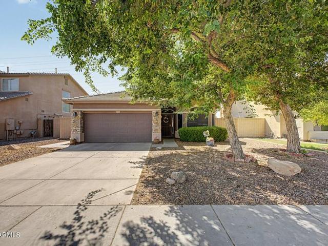 3645 S Joshua Tree Ln, Gilbert, AZ 85297