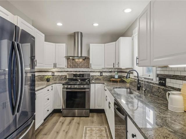 3646 Mintwood St, Pittsburgh, PA 15201 | MLS #1736