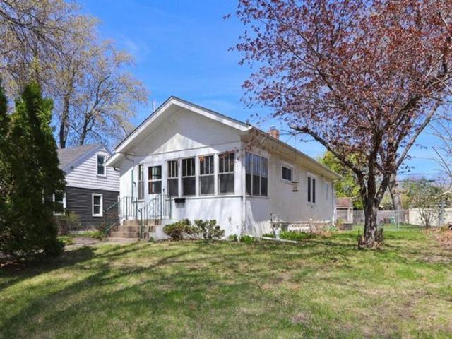 3646 Halifax Ave N, Robbinsdale, MN 55422