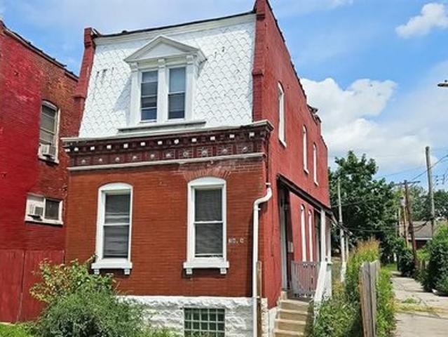 3646 Iowa Ave, Saint Louis, MO 63118