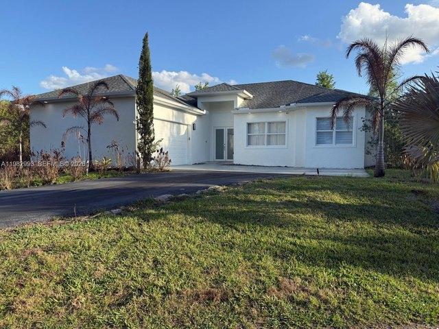 3646 28th Ave SE, Naples, FL 34117