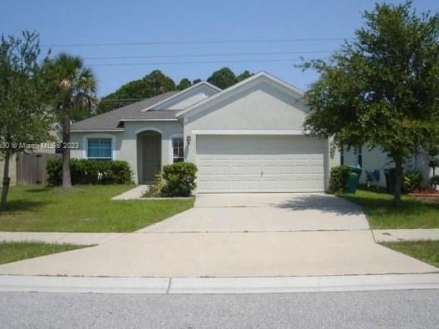 3647 Mt Carmel Ln, Melbourne, FL 32901