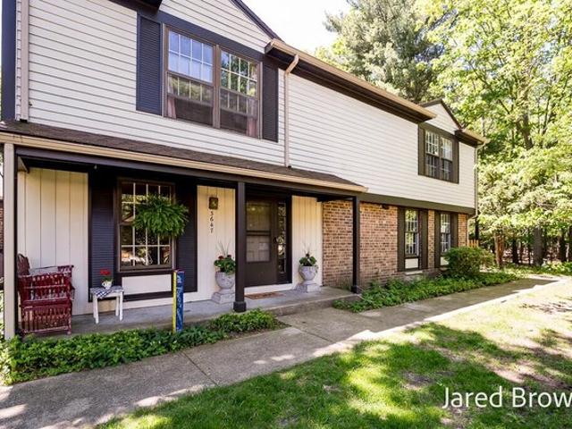 3647 Brentwood St, Muskegon, MI 49441