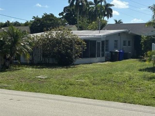 3647 Kelly St, Fort Myers, FL 33901