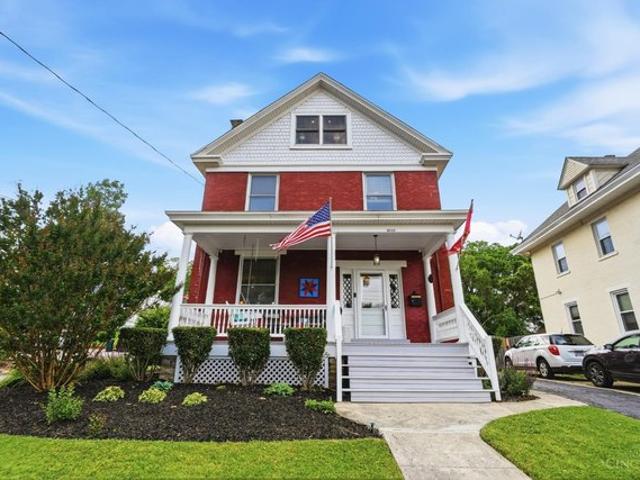 3647 Paxton Ave, Cincinnati, OH 45208