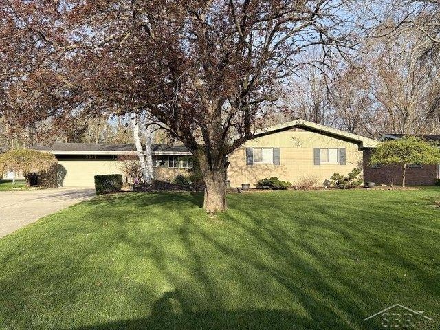 3647 Sherwood Rd, Saginaw, MI 48603
