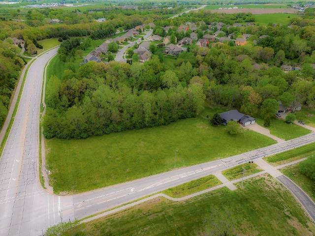 3647 Tonganoxie Road