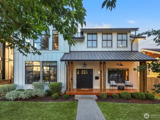 3647 33rd Ave W, Seattle, WA 98199