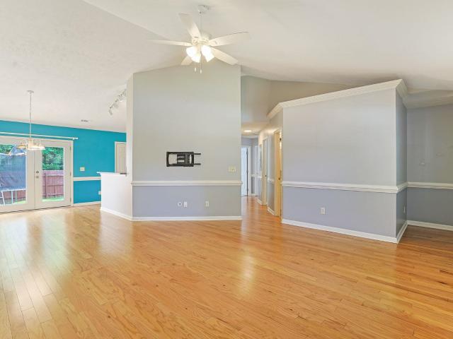 3648 Eagle Trace Dr